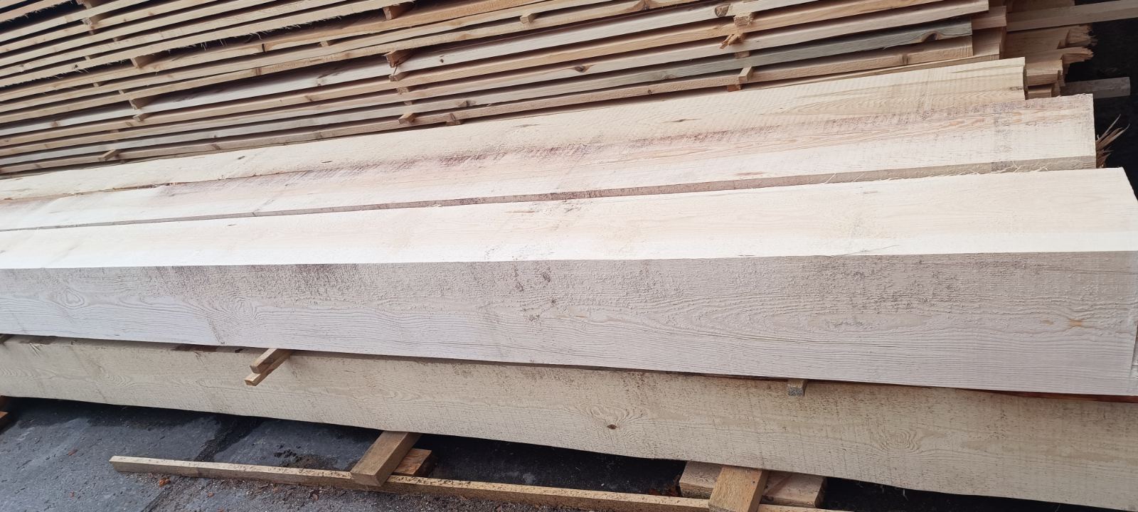 Брус хвойных пород 200x250х6м (2с) ЧУП "Токус"